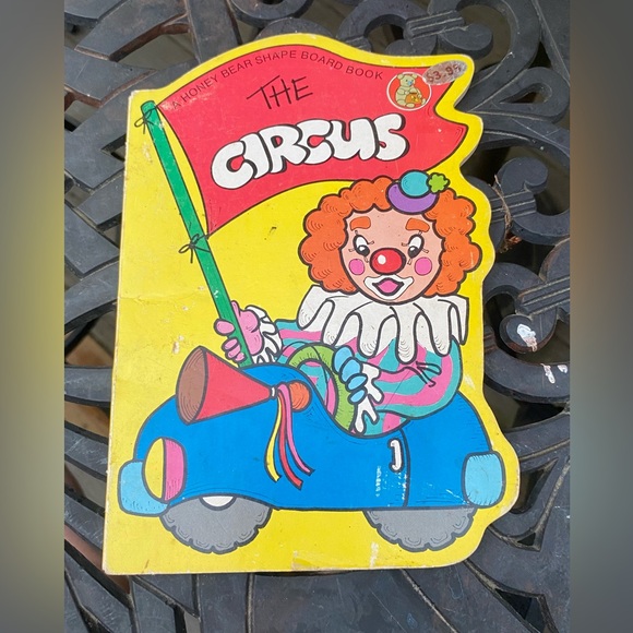 Vintage | Toys | Vintage 983 The Circus Clown Board Book Colorful Kids ...
